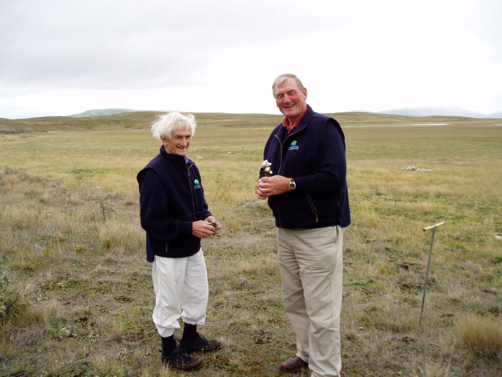 QEII mourns loss of Sir Brian Lochore, a taonga of private land ...